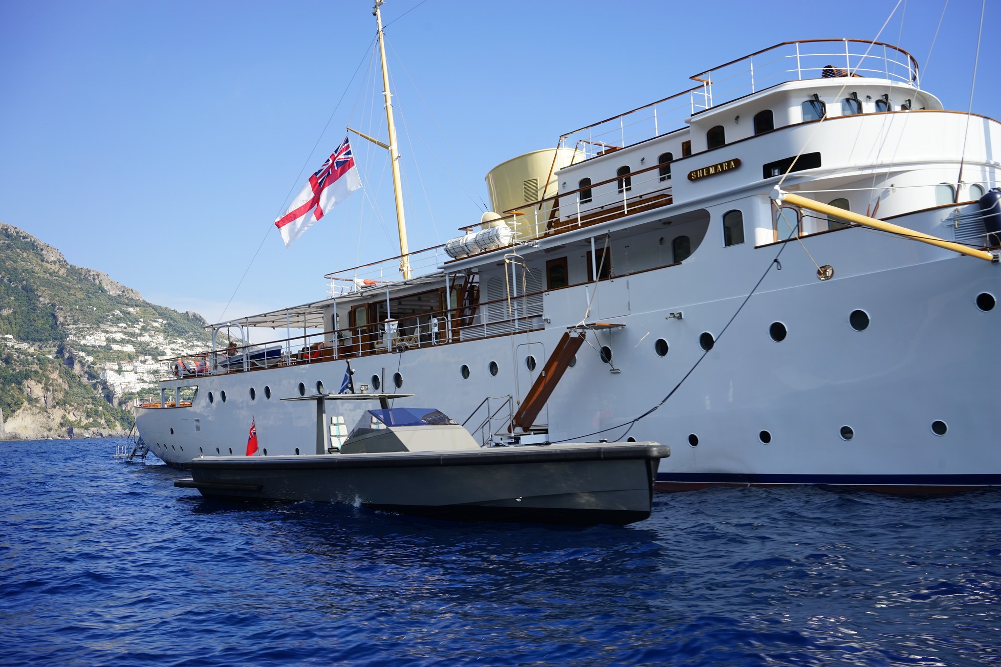 Yacht SHEMARA, JI Thornycroft & Co | CHARTERWORLD Luxury Superyacht ...